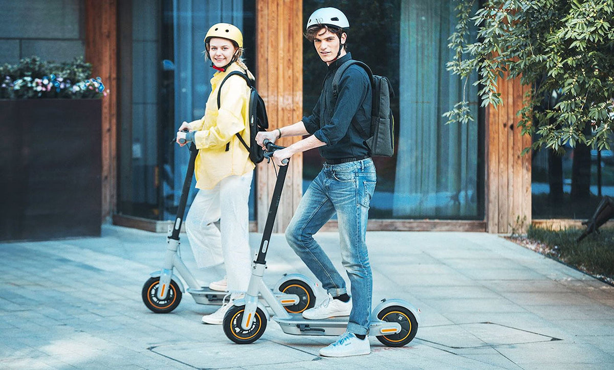 Refurbished Ninebot max g30lp kickscooter by segway - certified factor